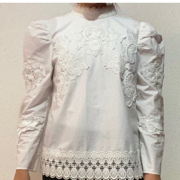 Zara | Tops | Zara Basic White Long Sleeve Blouse | Poshmark